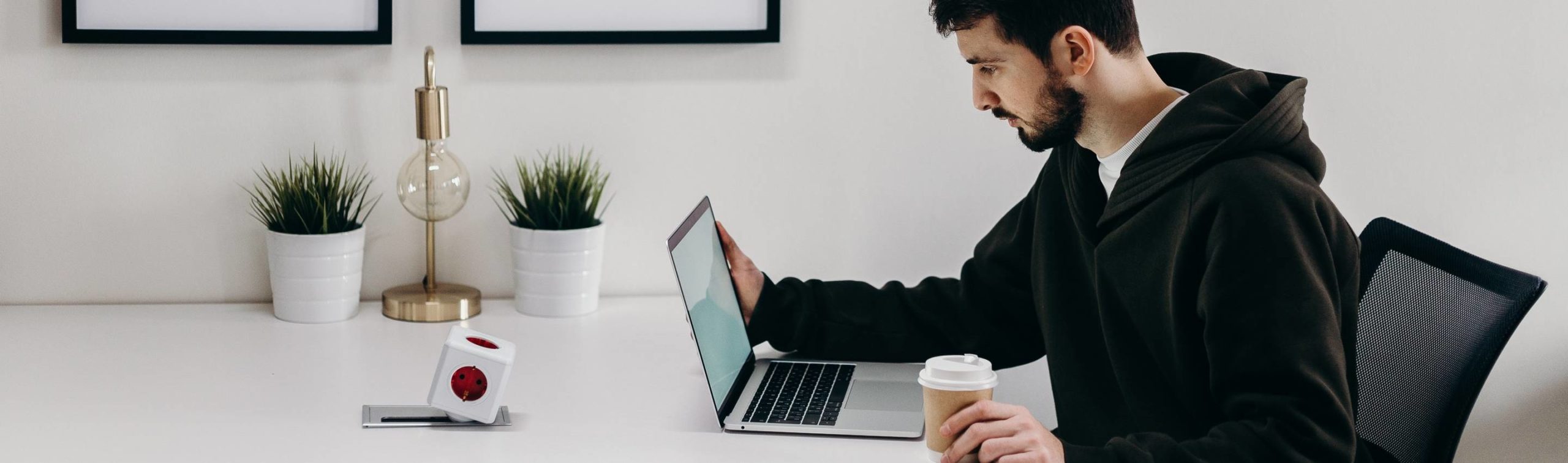 Chat Specialist - Empire Flippers